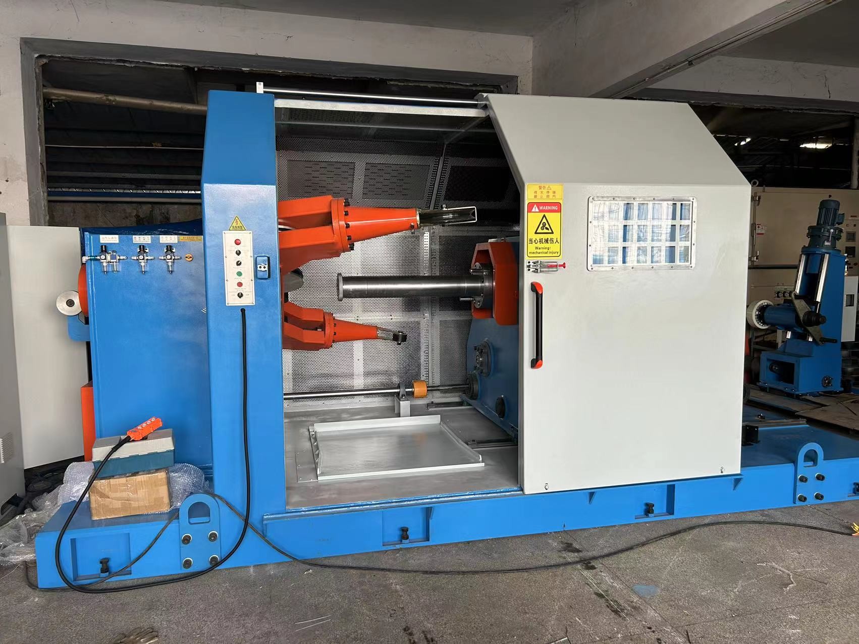 7*1.38 4*1.5 4*2.5 Wire Twisting Equipment Cantilever Type
